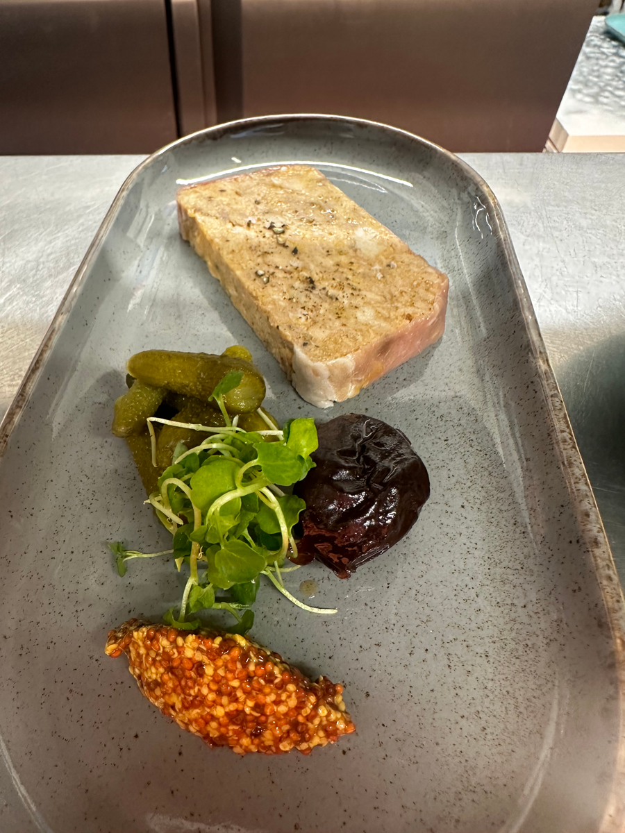 Gallery - Hawkley Inn, Petersfield, Hampshire.